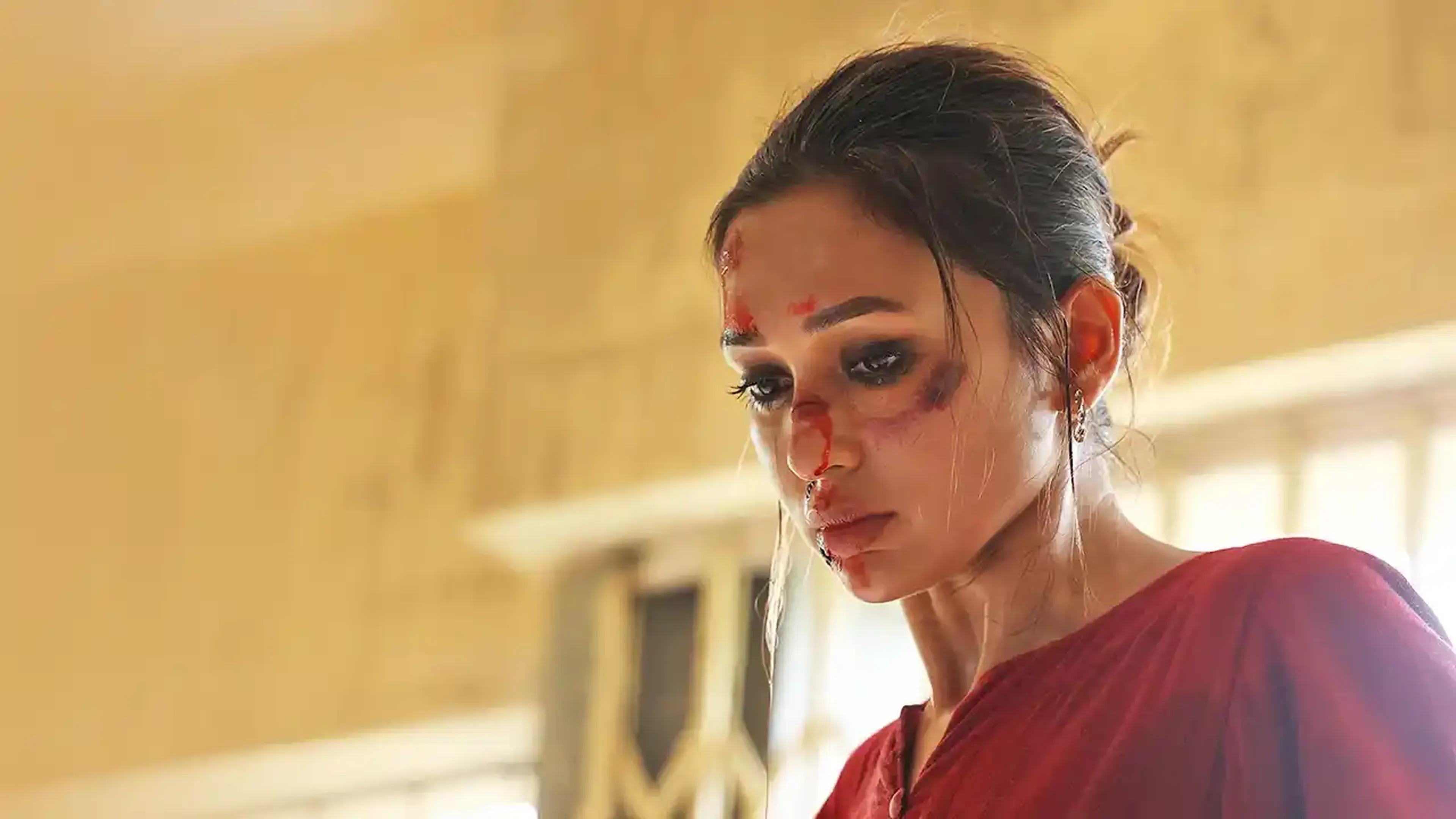 Watch Dainee Bengali Web Series Online on hoichoi