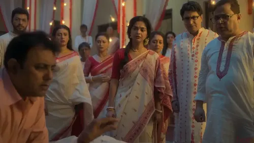 Watch Bishohori Bengali Web Series Online on hoichoi