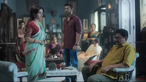 Watch Bishohori Bengali Web Series Online on hoichoi